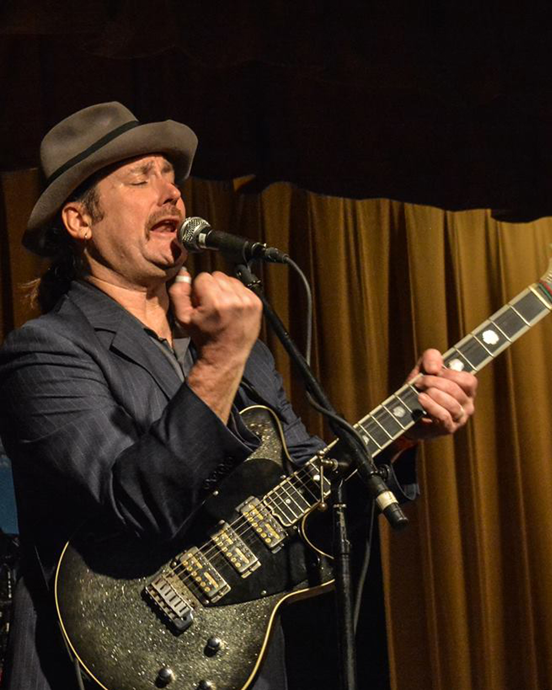 Dan Berkery with The Bayou Boyz - Waterfront Blues Festival